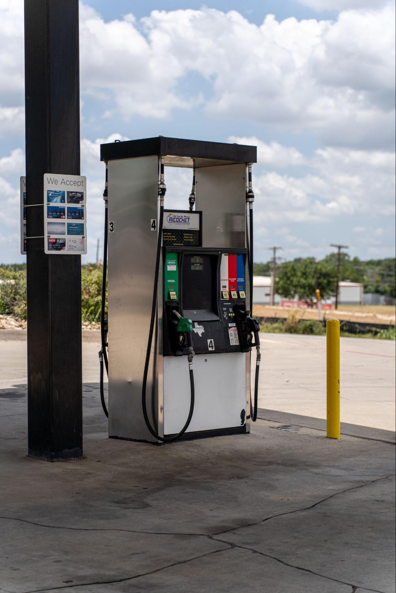 5 Questions to Ask Before Signing Up for a Fuel Card Program | Ricochet ...